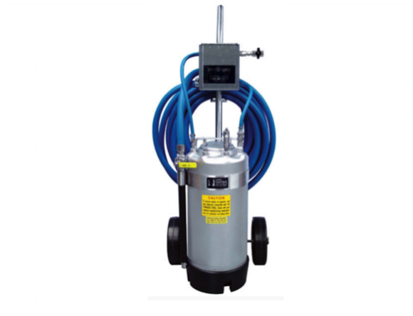 Shop Lafferty 5 Gallon Internal Chemical Tank Foamer - 9250050 by ...